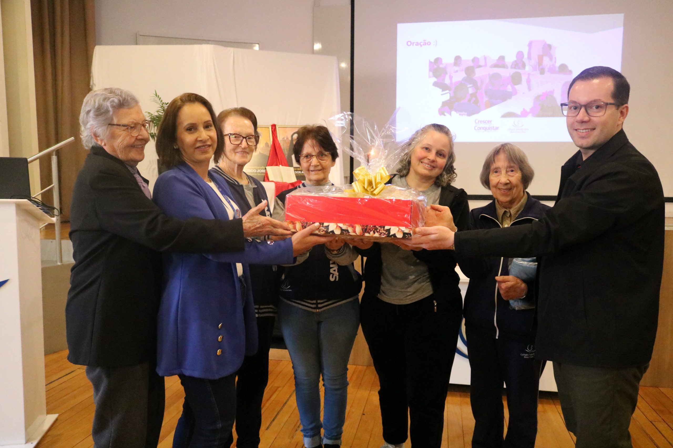 Campanha de Matrículas 2025: Crescer com valores, conquistar com propósito - Colégio ...